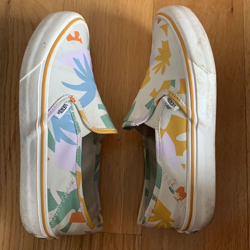 Rare Slip-On Vans “Leila Hurst” Style Size 8.5 Women’s - Gem